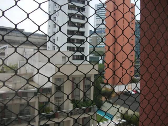 Apartamento com 3 Quartos para alugar, 135m² Cerqueira César