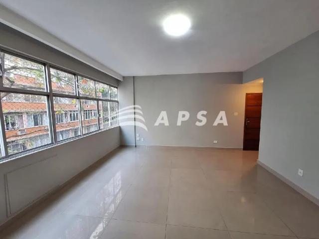 Apartamento com 3 Quartos para alugar, 139m² Copacabana
