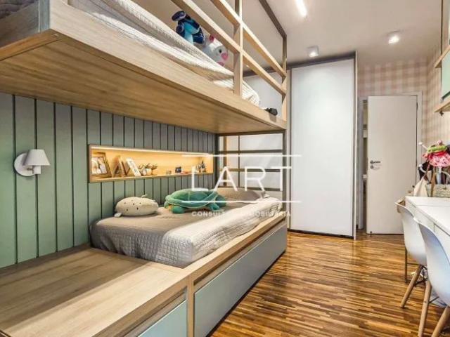 Apartamento com 3 Quartos para alugar, 240m² Leblon