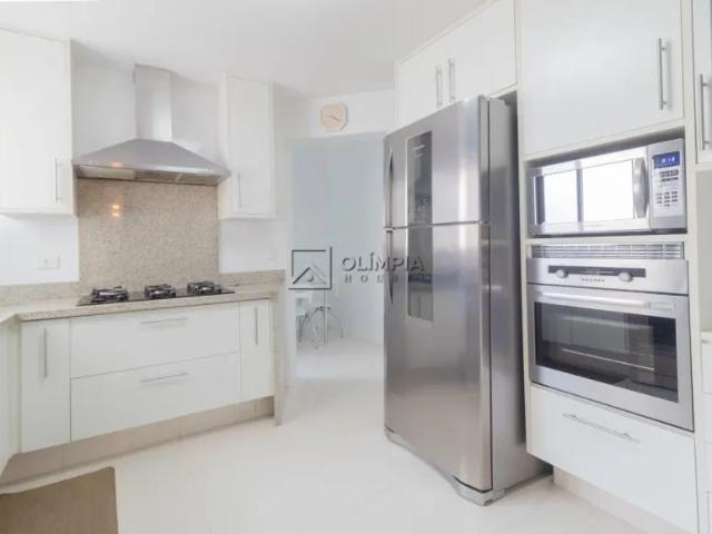 Apartamento com 3 Quartos para alugar, 200m² Brooklin