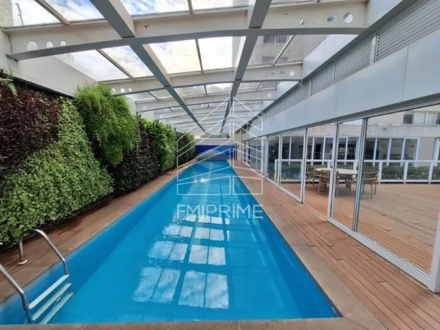 Apartamento com 3 Quartos para alugar, 206m² Vila Romana