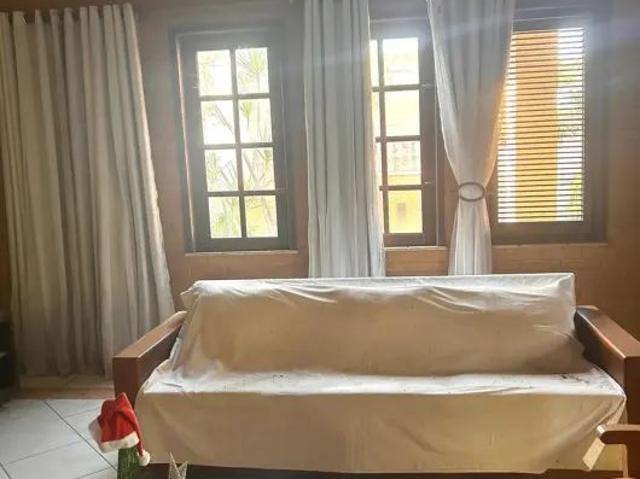 Apartamento com 3 Quartos para alugar, 300m² Araçagy