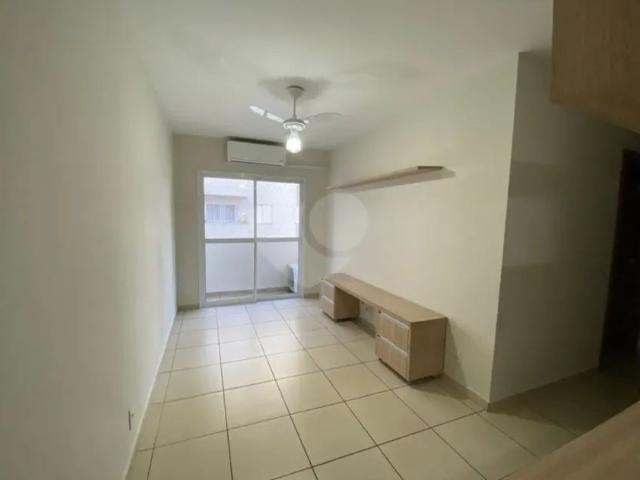 Apartamento com 3 Quartos para alugar, 65m² Parque Santa Cecilia