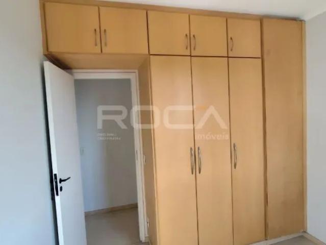 Apartamento com 3 Quartos para alugar, 66m² Centro