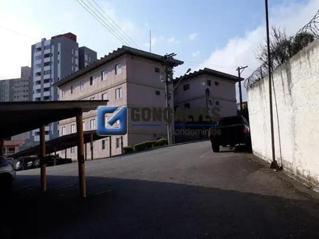 Apartamento com 3 Quartos para alugar, 67m² Baeta Neves