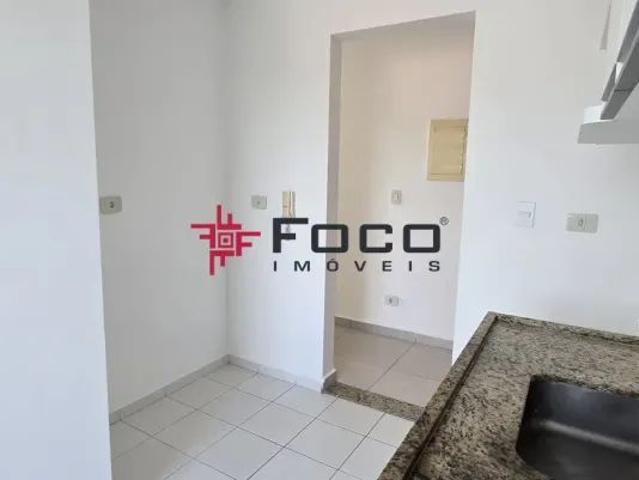 Apartamento com 3 Quartos para alugar, 68m² Jardim das Indústrias