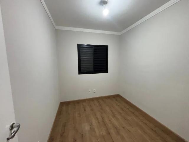 Apartamento com 3 Quartos para alugar, 77m² Ponte de São João