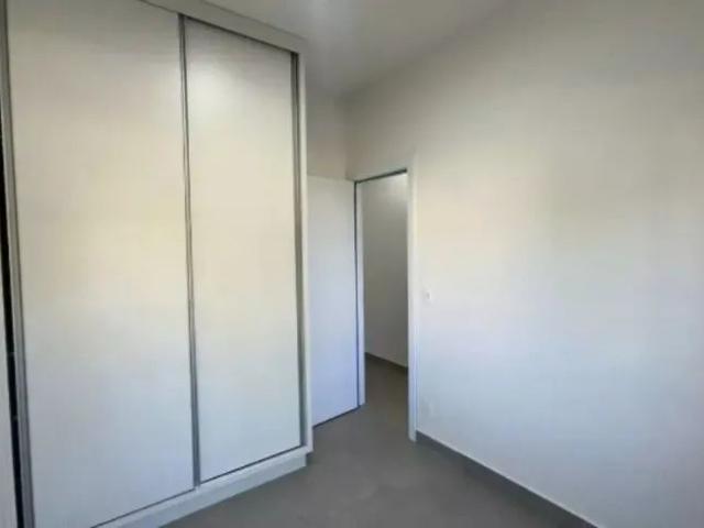 Apartamento com 3 Quartos para alugar, 77m² Swiss Park