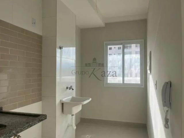 Apartamento com 3 Quartos para alugar, 70m² Condominio Residencial Colinas do Paratehy