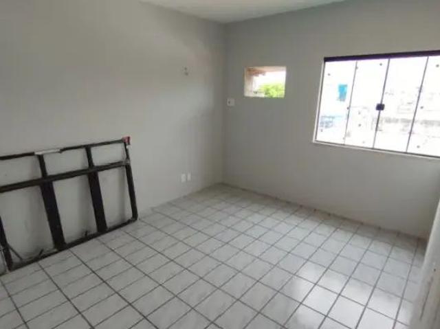 Apartamento com 3 Quartos para alugar, 84m² Centro