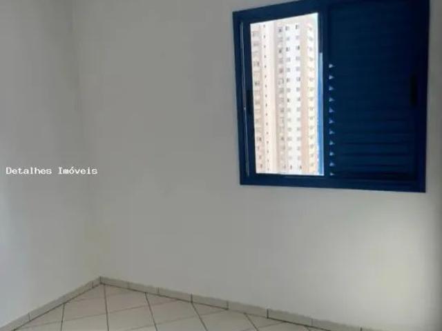 Apartamento com 3 Quartos para alugar, 84m² Parque Residencial Aquarius