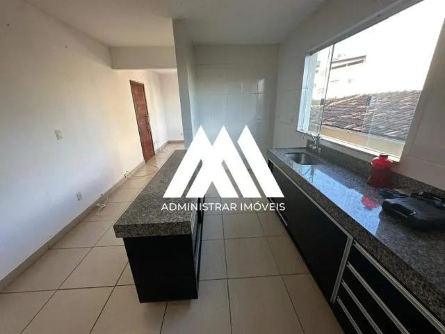 Apartamento com 3 Quartos para alugar, 85m² Cerqueira Lima