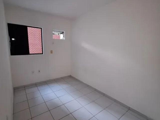 Apartamento com 3 Quartos para alugar, 87m² Ponta Verde
