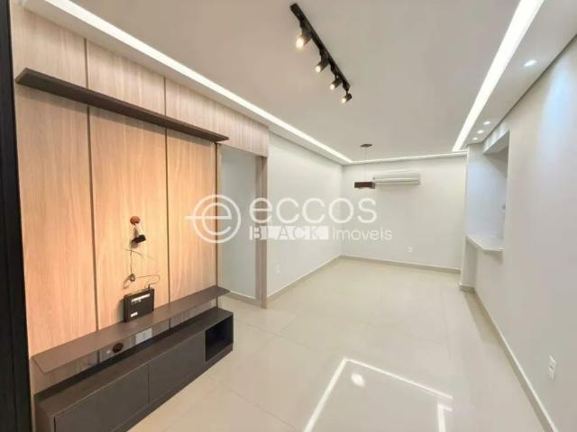 Apartamento com 3 Quartos para alugar, 87m² Santa Mônica