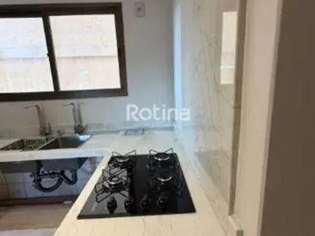 Apartamento com 3 Quartos para alugar, 88m² Santa Mônica
