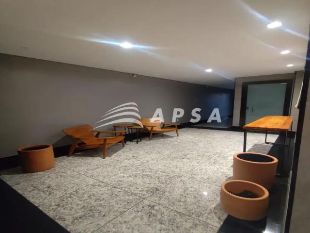 Apartamento com 3 Quartos para alugar, 89m² Centro