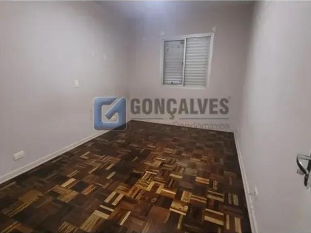 Apartamento com 3 Quartos para alugar, 80m² Centro