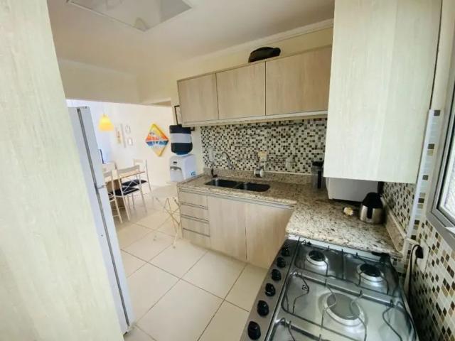Apartamento com 3 Quartos para alugar, 80m² Enseada