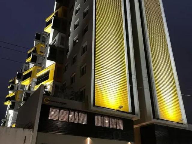 Apartamento com 3 Quartos para alugar, 94m² Centro