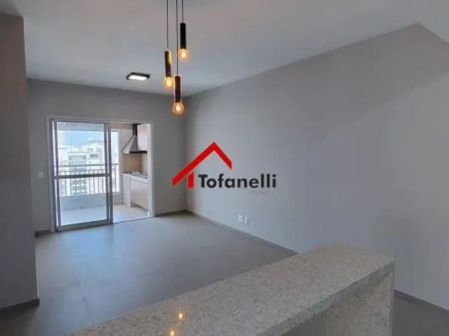 Apartamento com 3 Quartos para alugar, 94m² Centro