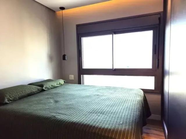 Apartamento com 3 Quartos para alugar, 95m² Vila Olímpia