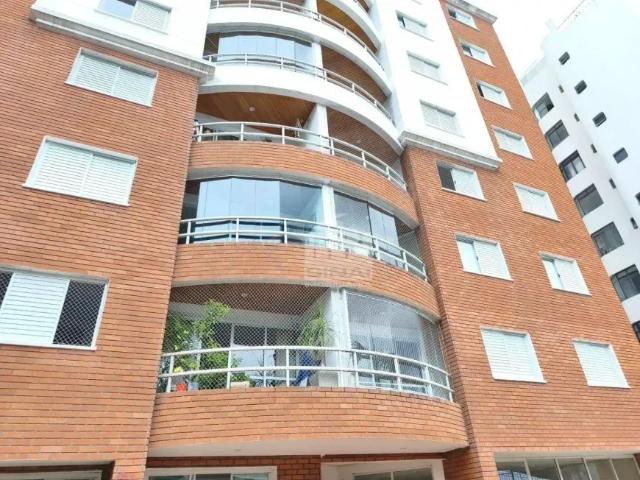 Apartamento com 3 Quartos para alugar, 96m² Vila Olímpia