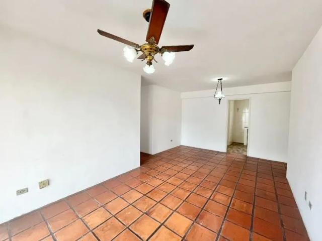 Apartamento com 3 Quartos para alugar, 96m² Enseada