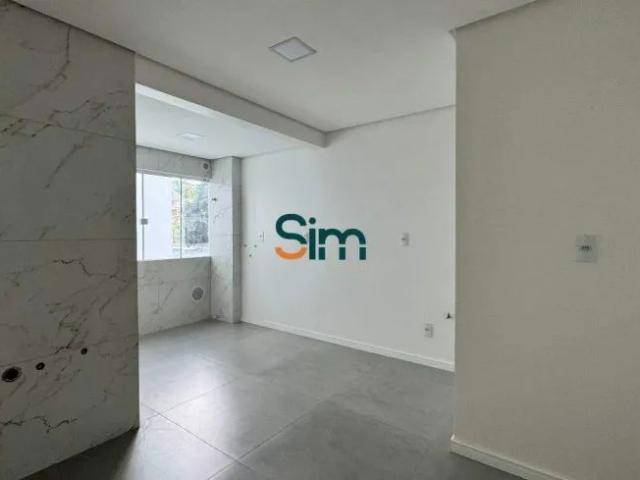 Apartamento com 3 Quartos para alugar, 96m² Santa Maria