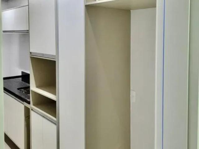 Apartamento com 3 Quartos para alugar, 99m² Condomínio Royal Park