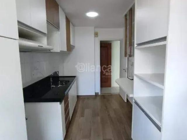 Apartamento com 3 Quartos para alugar, 90m² Praia da Costa