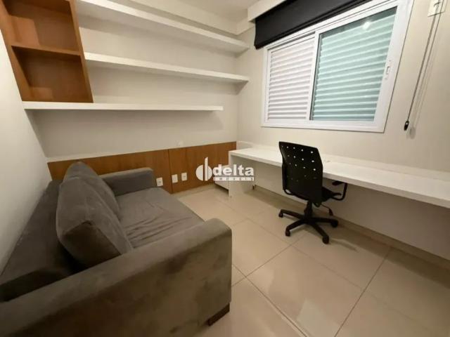 Apartamento com 3 Quartos para alugar, 90m² Santa Mônica