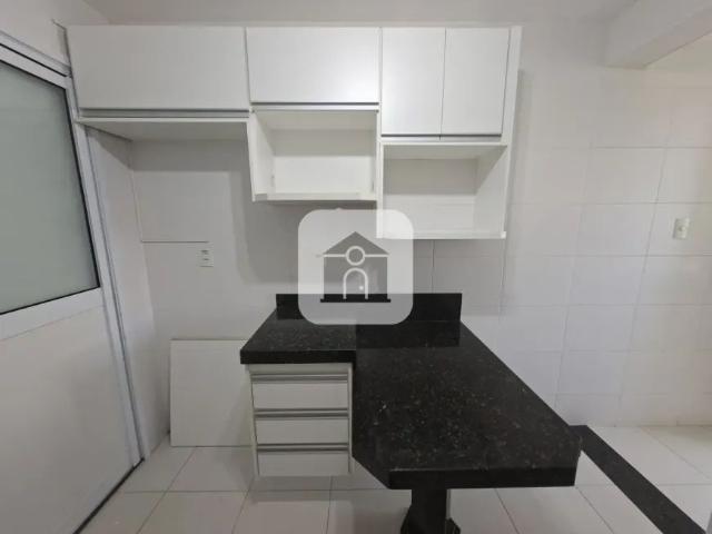 Apartamento com 3 Quartos para alugar, 90m² Santa Mônica