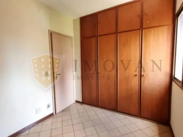 Apartamento com 3 Quartos para alugar, 91m² Centro