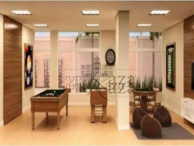 Apartamento com 3 Quartos para alugar, 93m² Centro