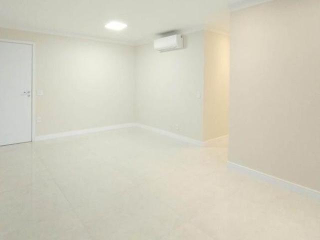 Apartamento com 3 Quartos para aluguel, 103m² Swiss Park, Campinas