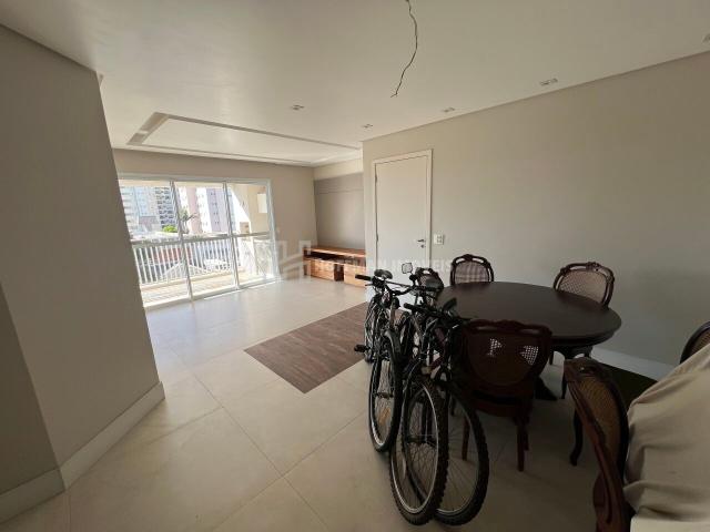 Apartamento com 3 quartos para locaçao, 97,32 m² Osvaldo Cruz REF. HI15540