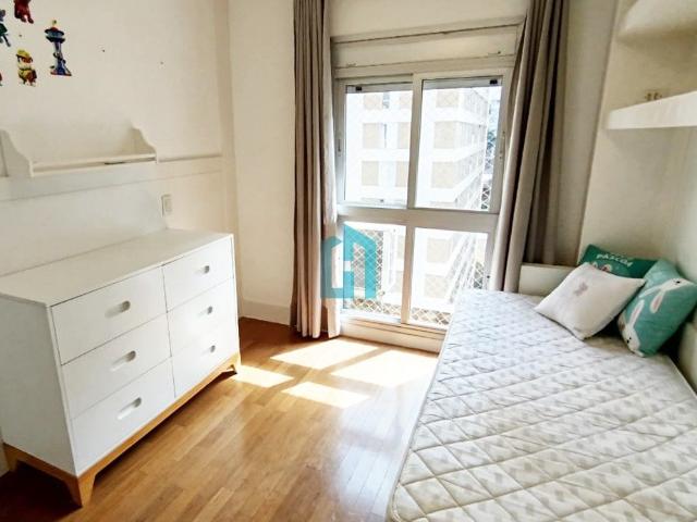 Apartamento com 3 Quartos para Locação, Consolação, São Paulo, 163m²