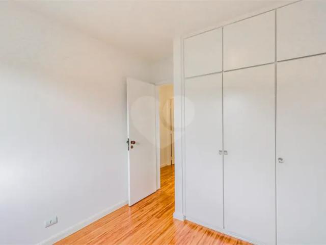 Apartamento com 3 quartos para locação em Alto de pinheiros SP