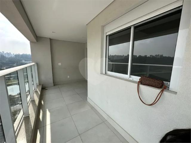 Apartamento com 3 quartos para locação em Jardim Caravelas SP