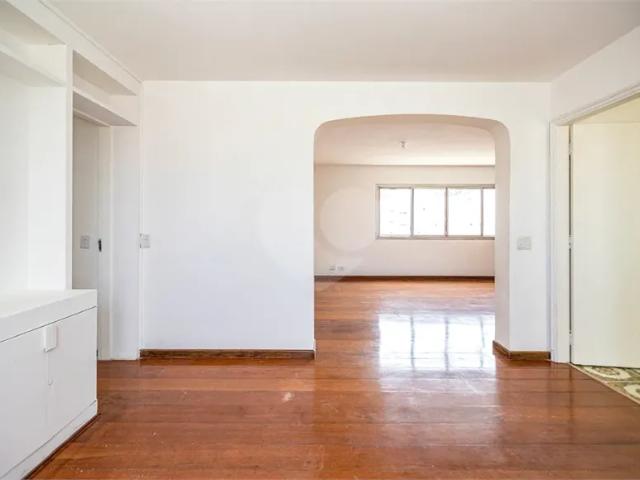 Apartamento com 3 quartos para locação em Jardim paulista SP