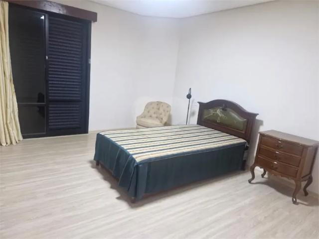Apartamento com 3 quartos para alugar no Alto da Boa Vista, São Paulo SP