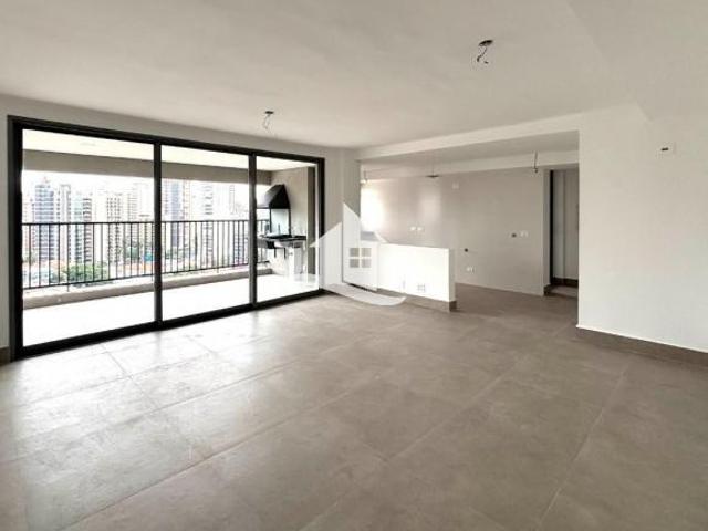 Apartamento com 3 quartos para venda, 139m², Cambuí