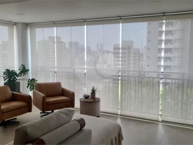 Apartamento com 3 Quartos para venda ou aluguel, 120m² Santana