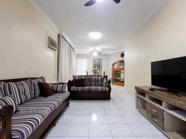 Apartamento com 3 Quartos para venda ou aluguel, 130m² Pitangueiras