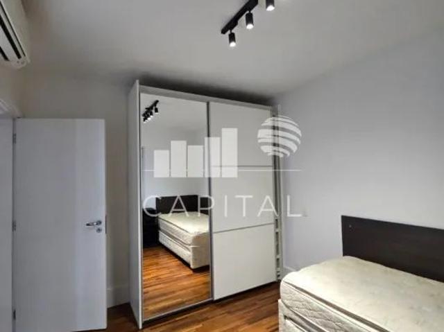 Apartamento com 3 Quartos para venda ou aluguel, 196m² Alphaville