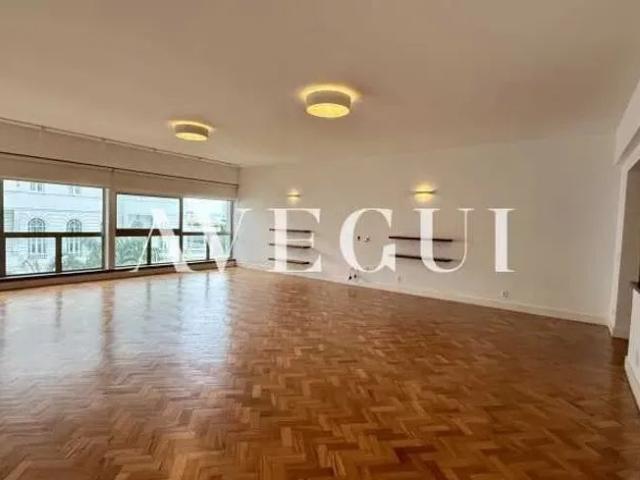 Apartamento com 3 Quartos para venda ou aluguel, 300m² Copacabana