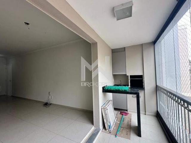 Apartamento com 3 quartos para Venda no condomínio Riviera de Vinhedo na cidade de Vinhedo SP