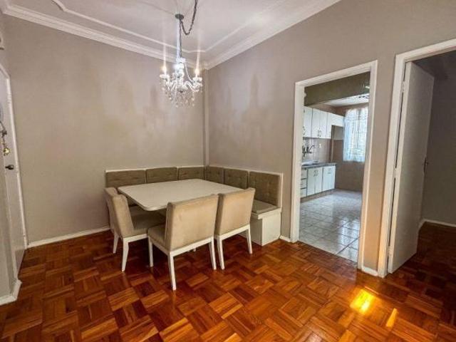 Apartamento com 3 quartos pertinho do Colégio Jesuítas disponível para venda