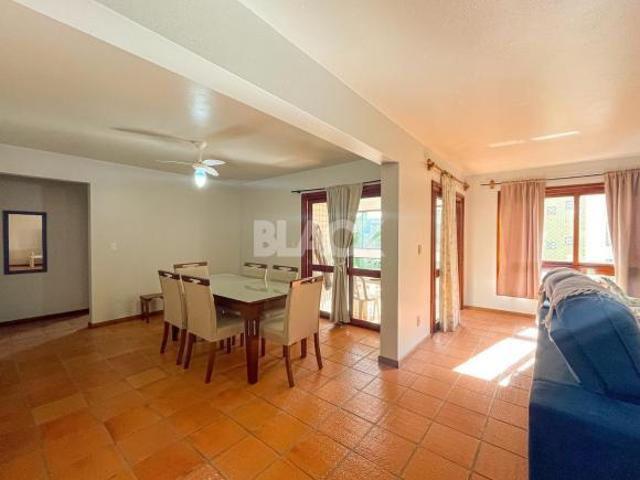 Apartamento com 3 quartos próximo as Quatro Praças em Torres RS