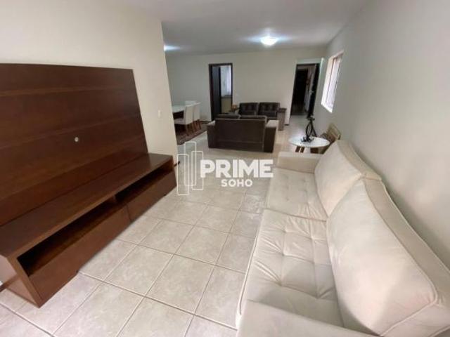 Apartamento com 3 Quartos, Suíte com 2 Vagas no Água Verde